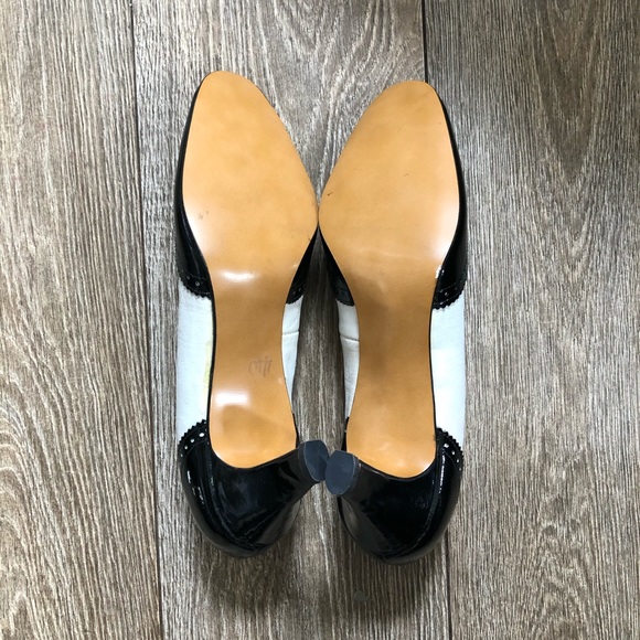 Florsheim | Shoes | Vintage Spectator Wingtip Pumps | Poshmark